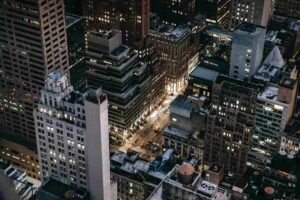 30+ Fun Things to Do in Toronto at Night [2025]