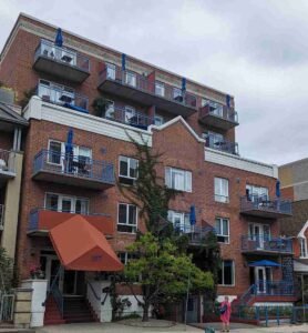 Complete Guide To Pink Lake in Gatineau Park [2025]